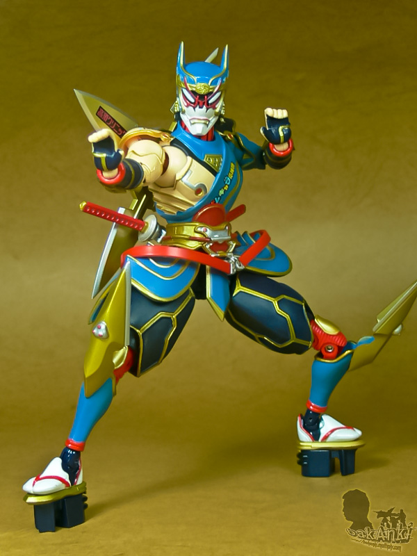 bakAnki: [FiguReview] SHFiguarts Origami Cyclone